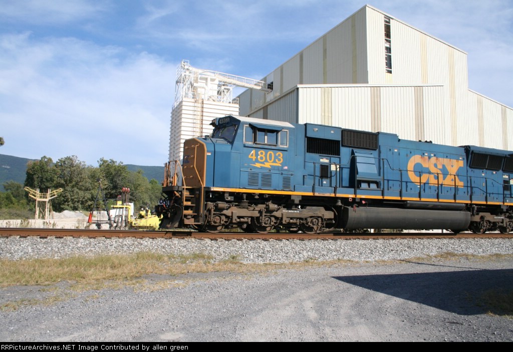 CSX 4803 Q540 nb